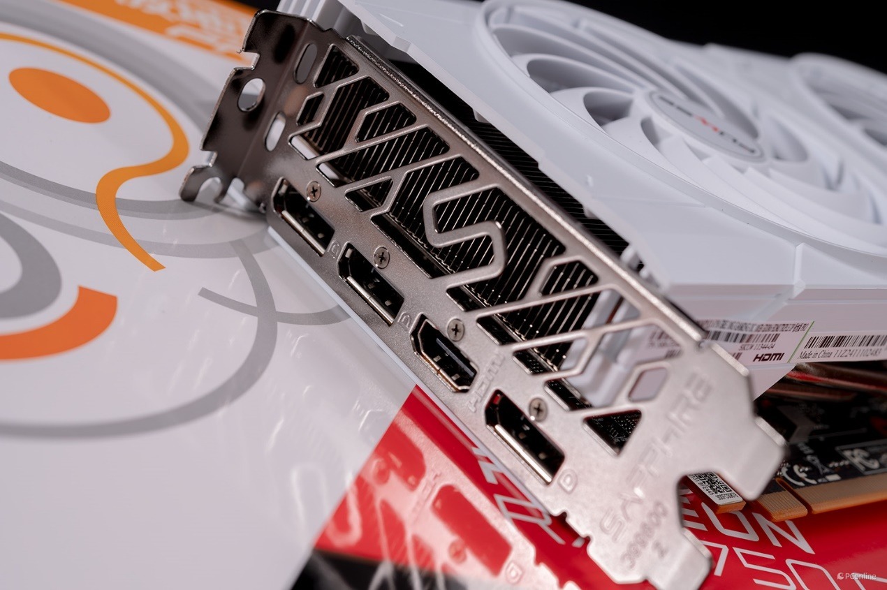 蓝宝石RX 6750 GRE 10G D6极地版上手体验：2K价位的全能王者-太平洋科技