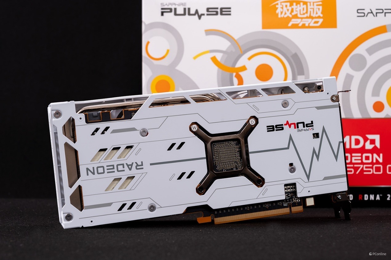 蓝宝石RX 6750 GRE 10G D6极地版上手体验：2K价位的全能王者-太平洋科技